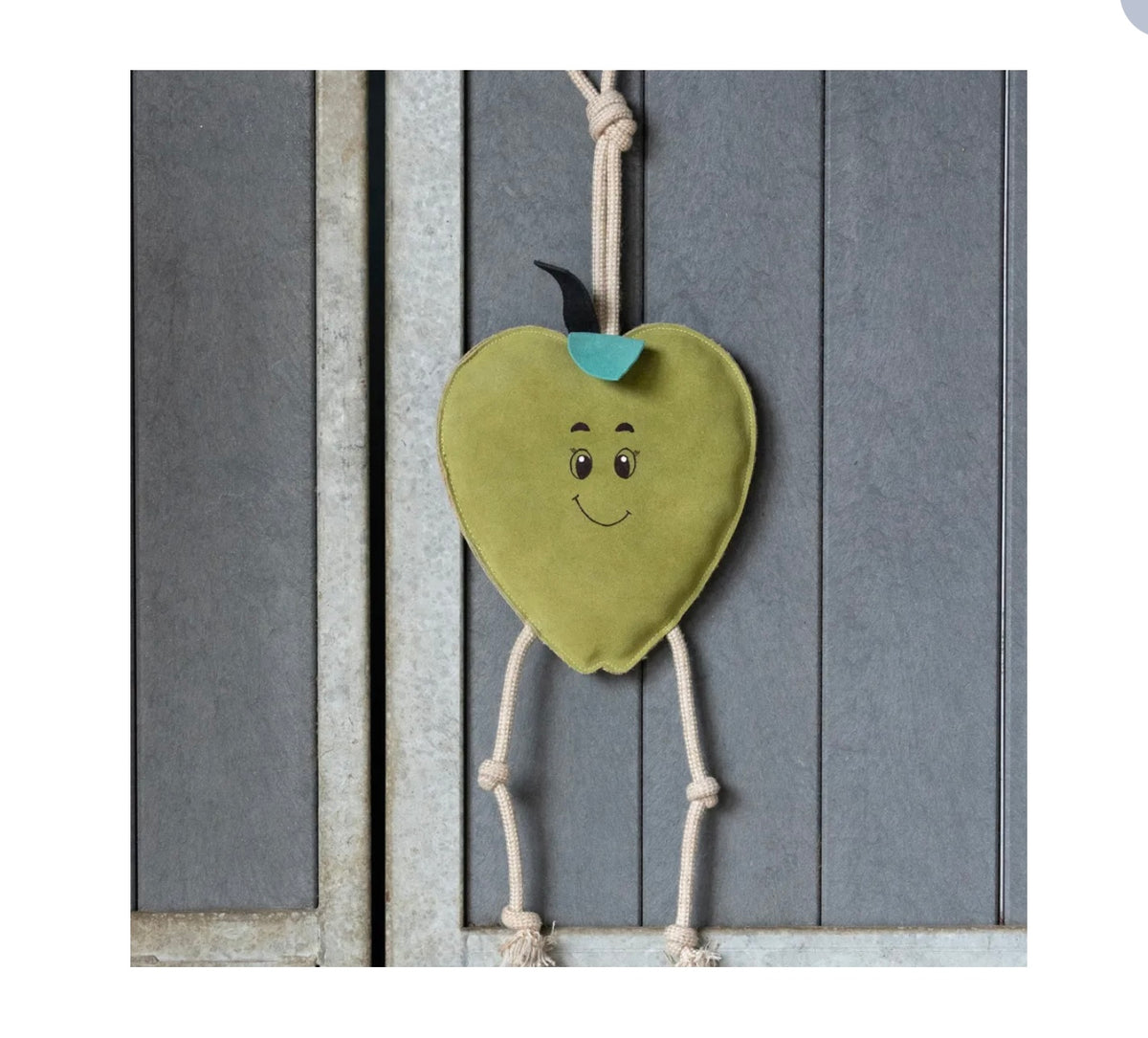 HY Granny Apple Stable Toy – CC Equestrian